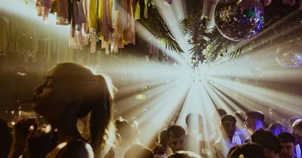 How to organise a festival | FIXR